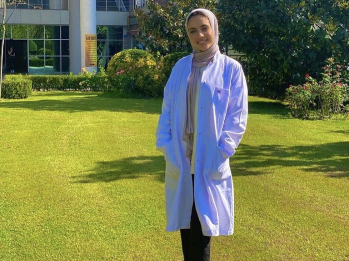 From Al Nuseirat refugee Camp in Gaza to a medical student in Turkey, Support Nada achieve her ...